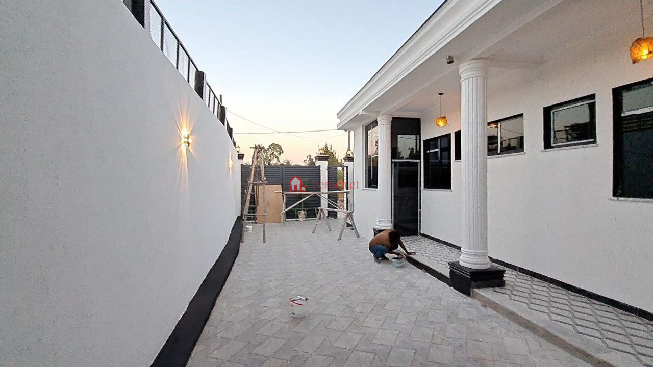 VIlla House for sale Kotebe Ethiopia Kotebe College 205 m² House