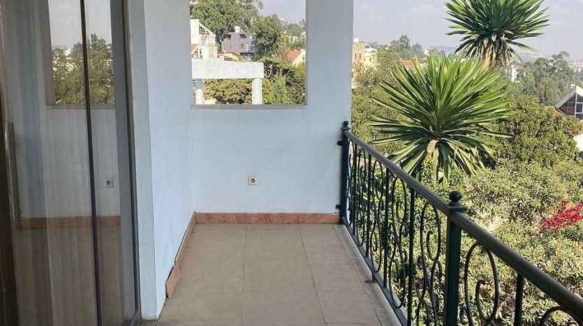 22. Megenagna hill top house/penthouse 500 m2 G+2 Luxury Villa Building ...